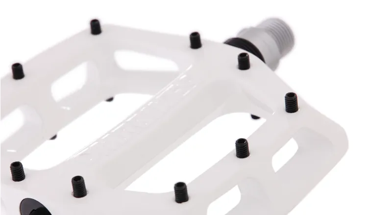 DMR V12 Flat MTB Pedals